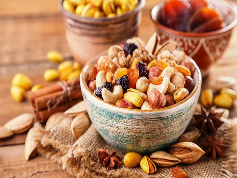 Nourishing Your Vision: 7 Nutrient-Rich Dry Fruits for Healthy Eyes